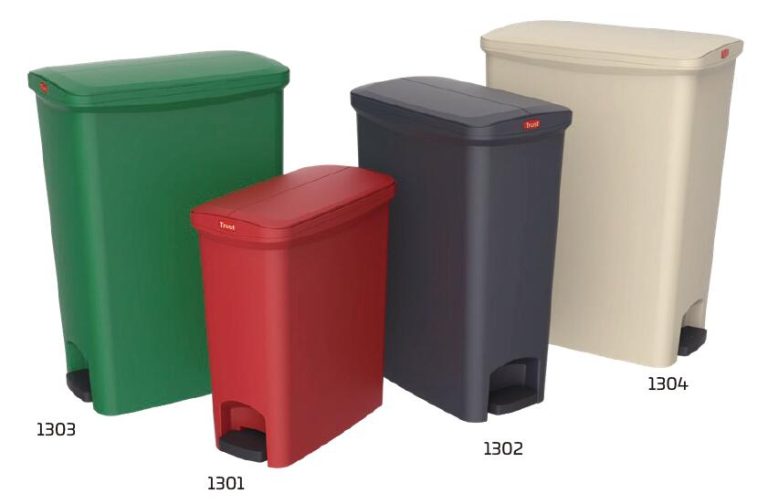 SVELTE®STEP-ON CONTAINERS WITH SIDE PEDAL | Trust